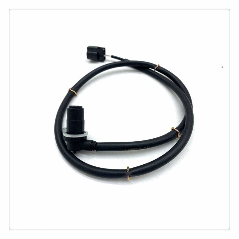 Front Right ABS Wheel Speed Sensor MR569412 For Mitsubishi Montero Paj ...