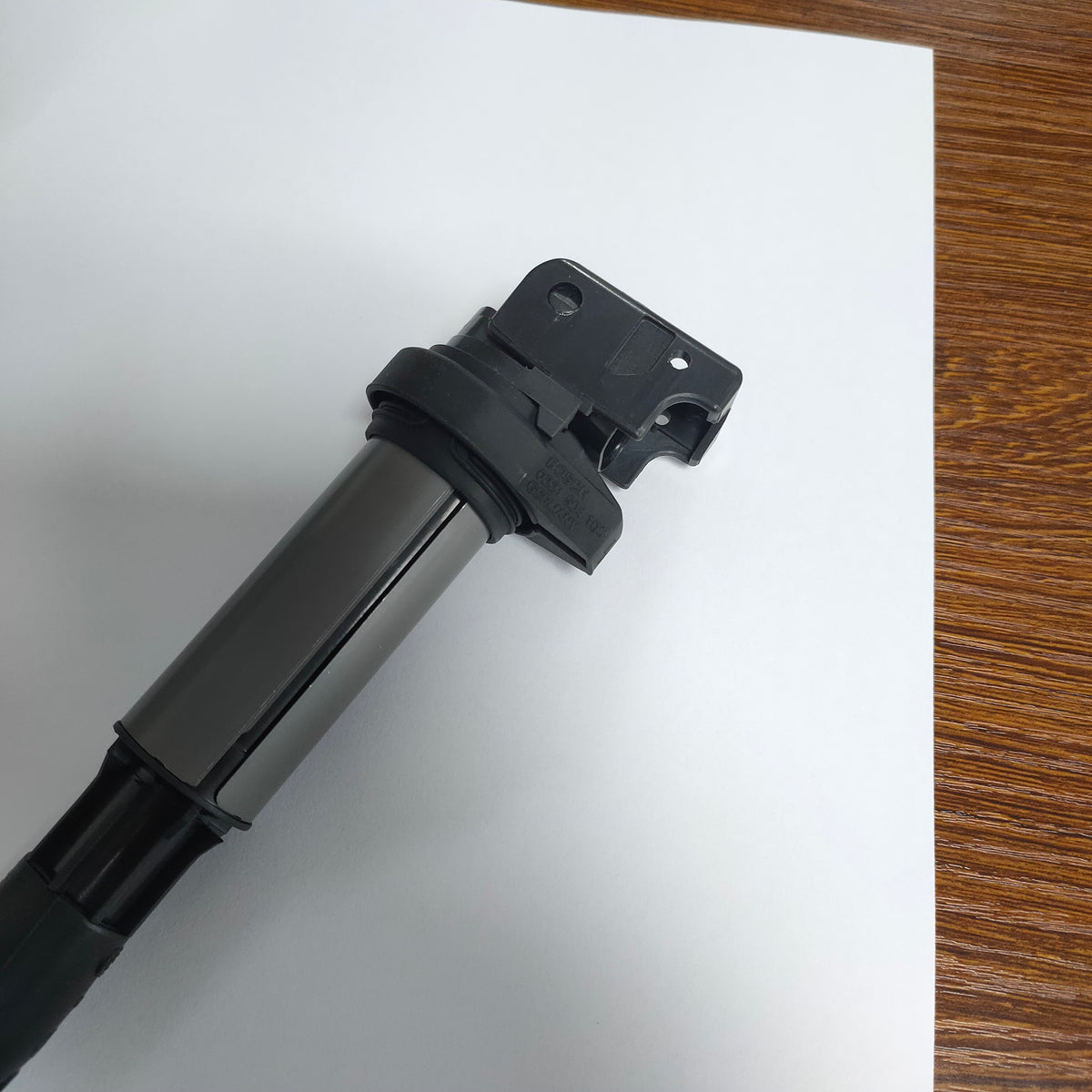 0221504464 Bosch Ignition Coil For BMW 320i 330i 525i 530i 550i 745Li ...